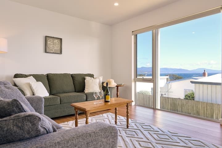 Bicheno Ocean Views Apt. 1 - Douglas Apsley National Park