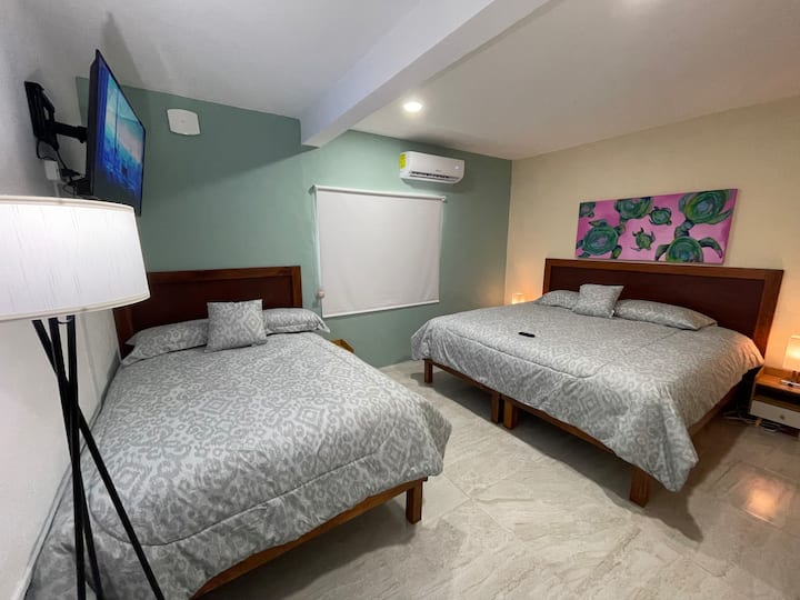 Casona Suites: 1 King & 1 Full Beds + Rooftop Pool - Cozumel