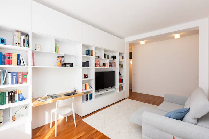 2-br Large And Bright Apartment Rome Metro Libia - Rome