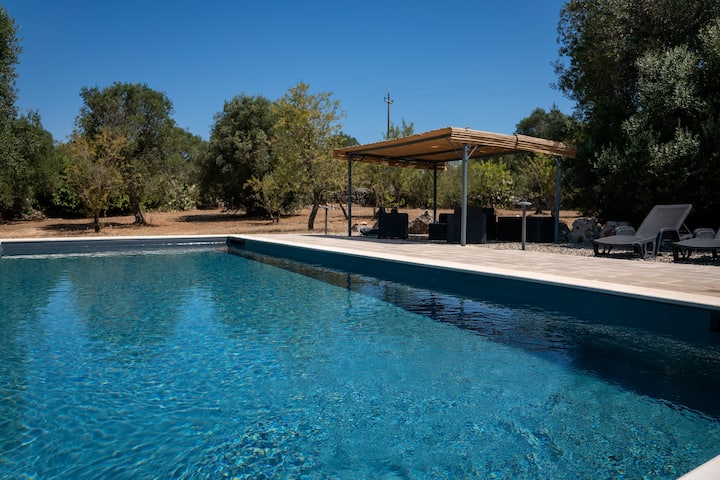 Esclusiva Villa Con Trullo E Piscina Privata - Ceglie Messapica
