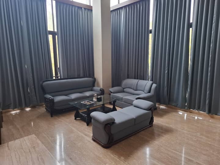97 Royal Vista Greay Wood Villa 3 Bhk Khandala - Khopoli