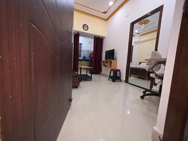 Exclusive Modern One Bhk Flat Near Main Temple - Bodh Gaya