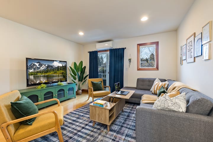 West Seattle Haven~game Room~near Stadium~sleeps 8 - 西雅圖, WA