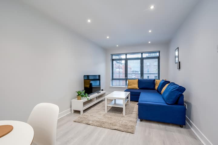 Central | Free Parking | City Breaks / Business - Belfast