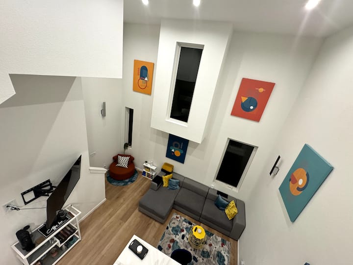 Rino 4-story Rooftop: Modern Townhome - Denver, CO