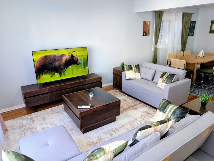 3br Apt W/parking Near Train Station! Mins To Ny! - Jersey City, NJ