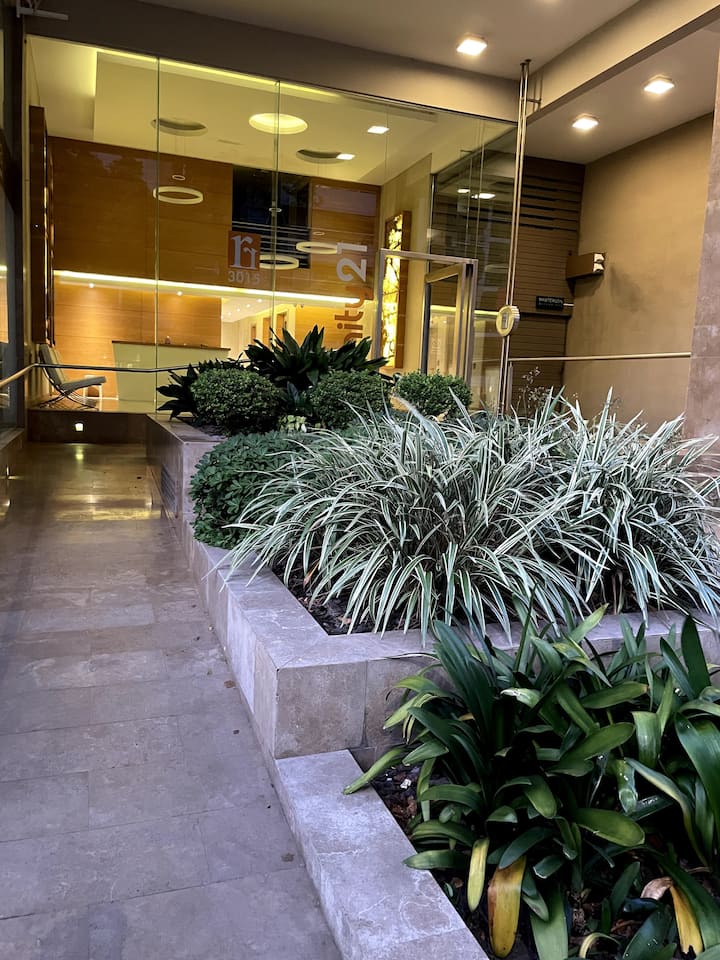 Hermoso Apto En Pocitos/punta Carretas - Montevideo