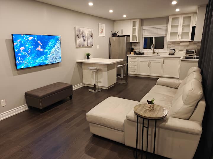 Luxury Furnished 2 Bedroom Unit - Mississauga