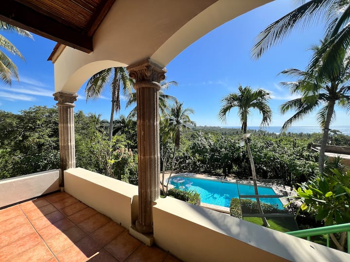 Tropical Oasis With Private Pool & Ocean Views - El Salvador