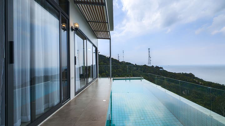 Luxurious 3br Villa With Infinity Pool Sea View - Ko Pha Ngan