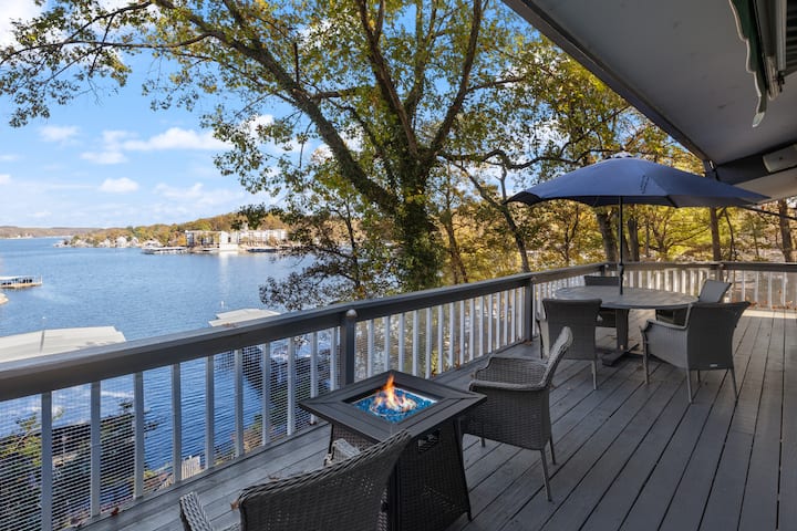 The View! Entire Private Home Oasis! - Missouri