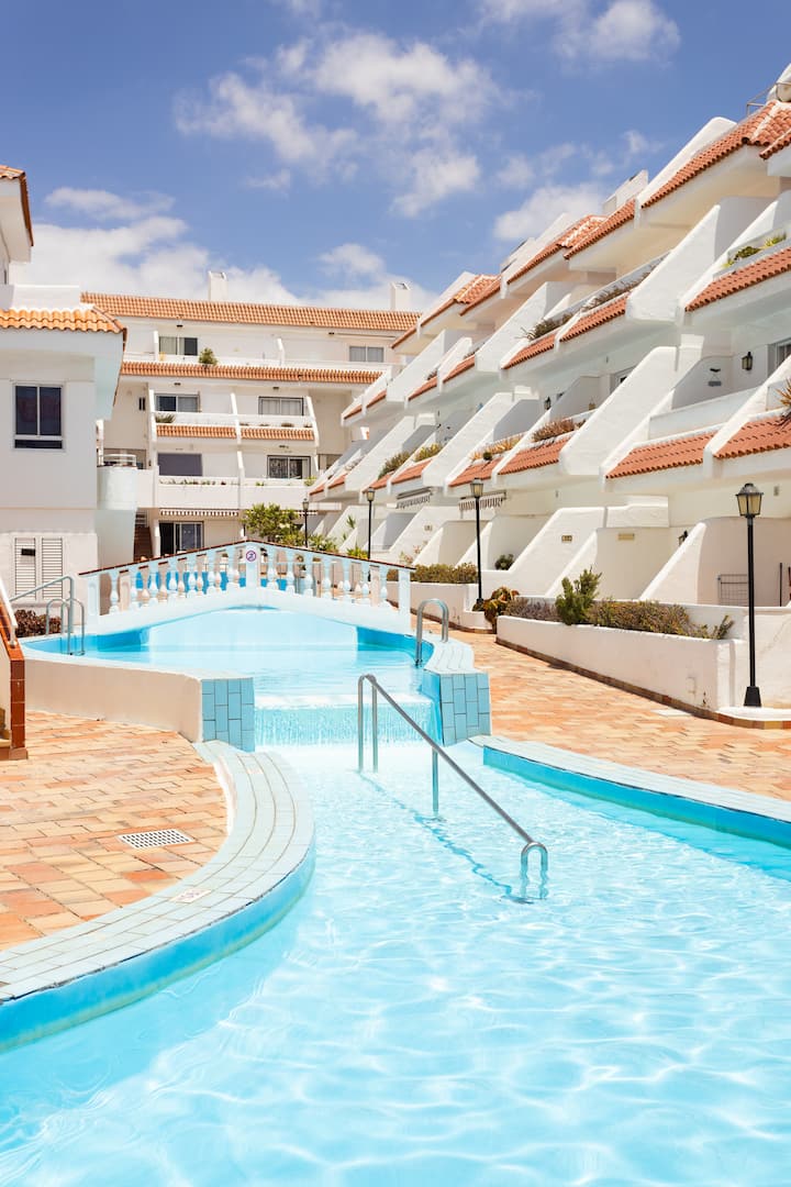Home2book Las Américas Escape, Pool & Terrace - Playa de las Américas