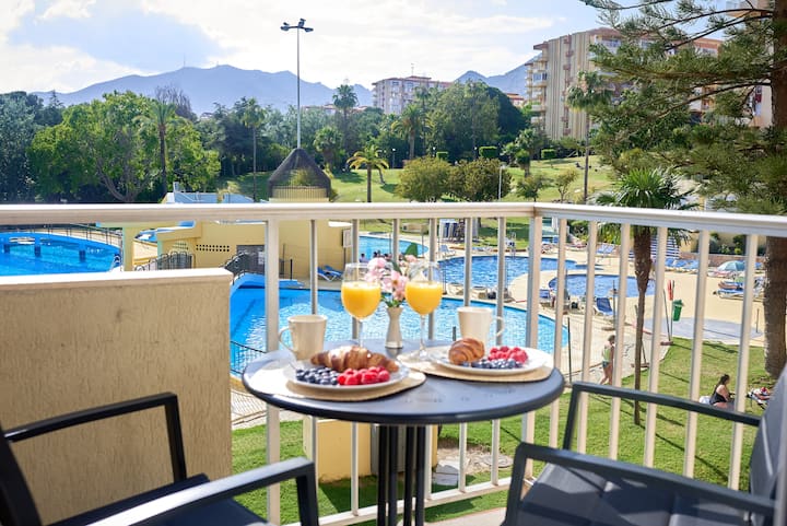 Jupiter Sun & Beach  -Recepción 24 Hs - Piscinas - Benalmádena