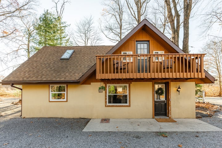 Cottage By The Creek *Hot Tub Coming Soon* - Swatara State Park, Pine Grove