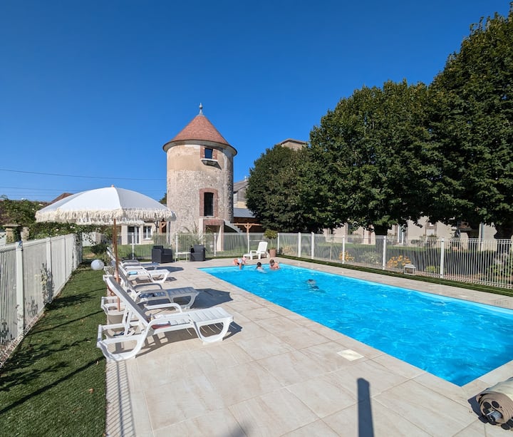 Pigeonnier Pour Tourtereaux - Sens