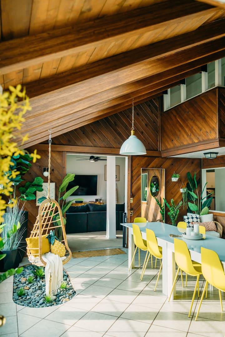 Ski/byui/yellowstone Fun Retro Home W King Suite - Rexburg, ID