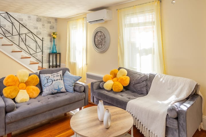 3 Bdr, Steps From The Ocean, Minutes From Boston - Winthrop, MA