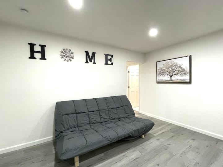 Cozy 4br Near Scenic Trails | Pet-friendly | Wifi - Hayward, CA