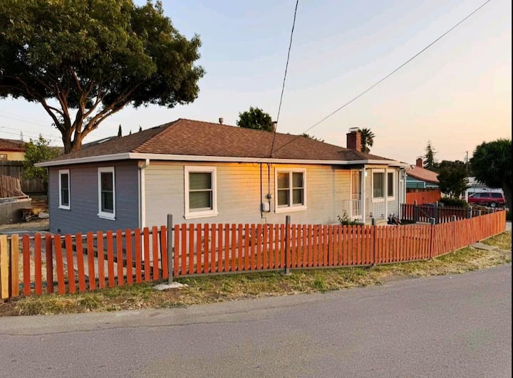 Pet-friendly 4br Near Garin Park - Fast Wifi | W/d - Union City, CA