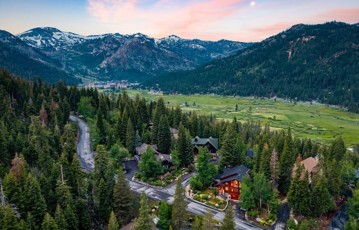 Epic Palisades Tahoe Locale 5/3.5-5 Min To Village - Tahoe City, CA