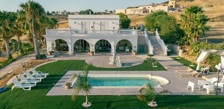 Villa Palazzo Dei Fiori - Con Piscina Privata - Menfi