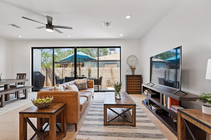 Only The Best! Luxury Executive Central City! - Phoenix, AZ