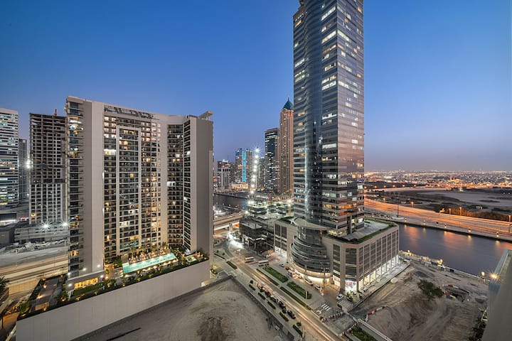 Dubai 1br | Merano Canal View Retreat Near Metro - Dubai