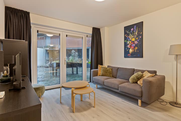 Luxurious And Perfectly Located Apartment Hertog 3 - 