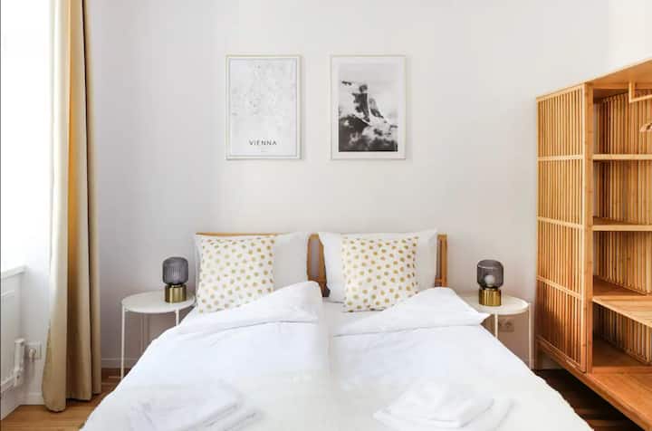Cozy Apartment - 15min To City Center - Wien