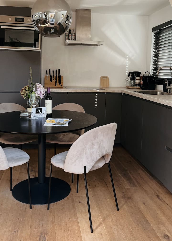 Ambiance Ameland 4 Pers. Met Hout Gestookte Hottub - Ameland