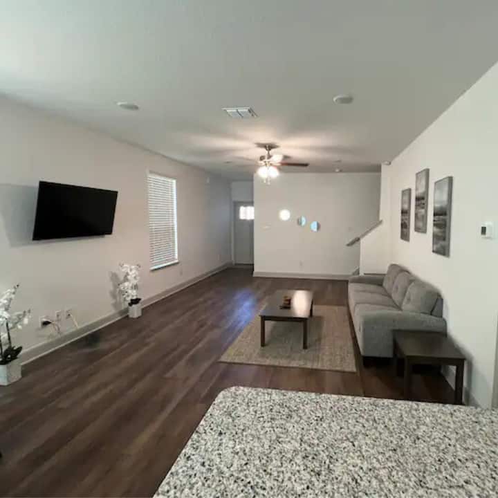 Townhome Near Lackland Air Force Base - San Antonio, TX