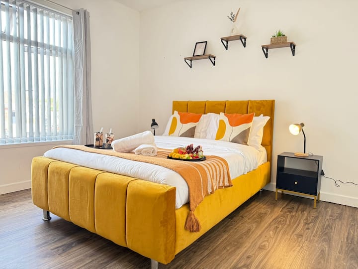 Urban Suite 2 Bedroom Fast Wifi Parking Smart Tv - Sandwell District