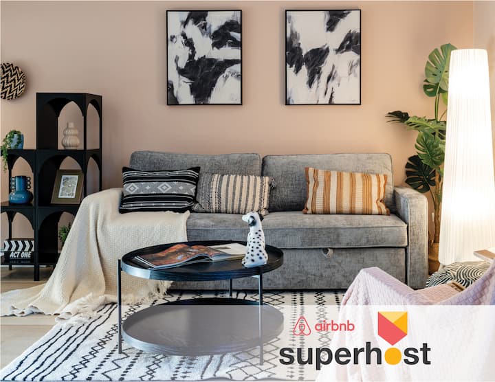Cozy Suite W Patio Near Dt | Ac & Free Parking - Boucherville