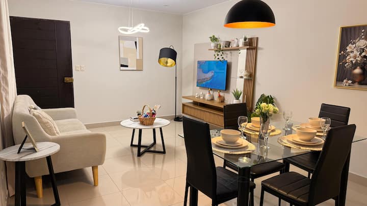 Departamento Exclusivo El Golf V211 - Trujillo