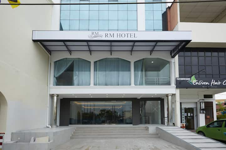 Beauty Flash Sales King Room @ Rm Hotel - Muar