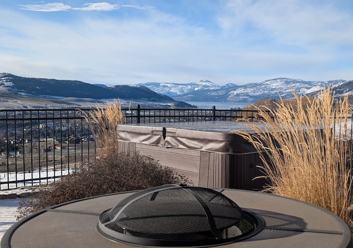 Luxury View Suite With Hot Tub 4 Minutes To Town! - Vernon, BC, Canada