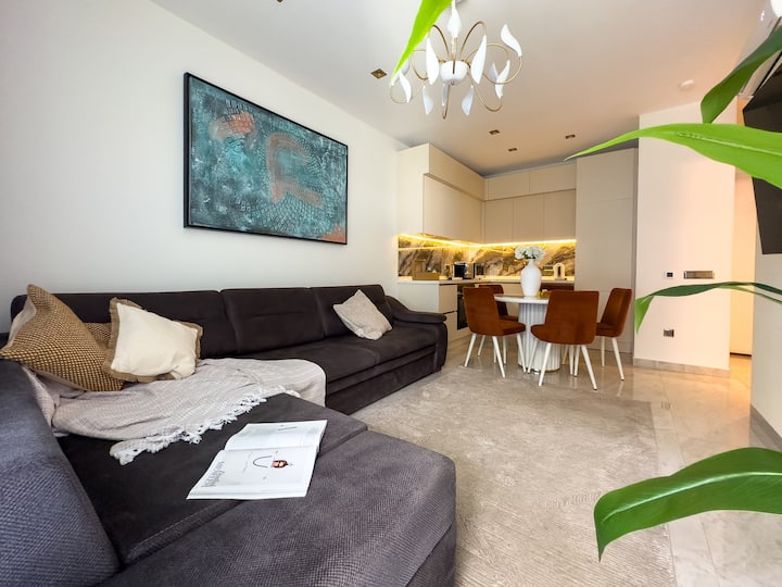 Qoople Legend A30 в центре Алании с видом на море - Alanya