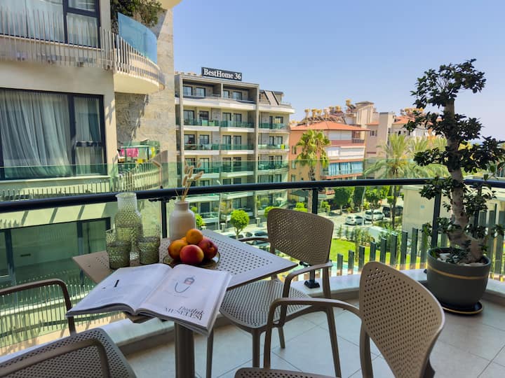 Qoople Legend A30 в центре Алании с видом на море - Alanya