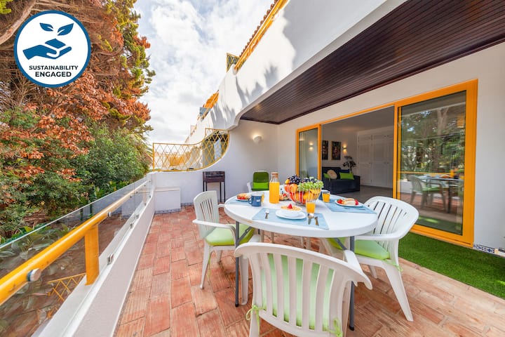Luxury Escape W/ Balcony Near The Marina - Quarteira