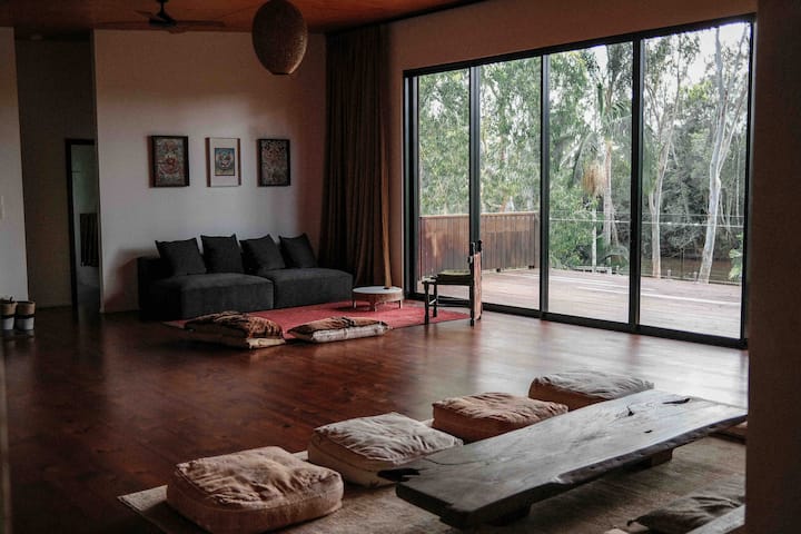 Sansa Byron – Private Creek Front Acreage - South Golden Beach