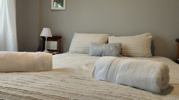 Departamento Moderno A Pasos De Plaza Moreno - アルゼンチン ラ・プラタ