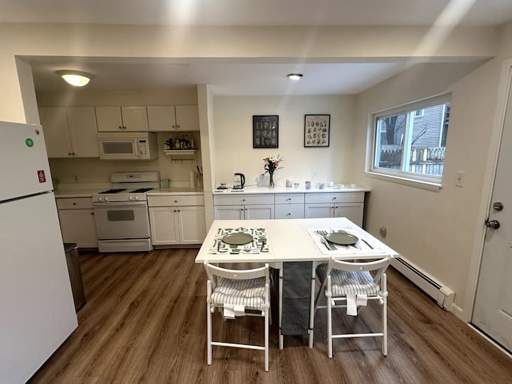 Room With Private Bath Near Mit/harvard/bu/neu - Cambridge, MA