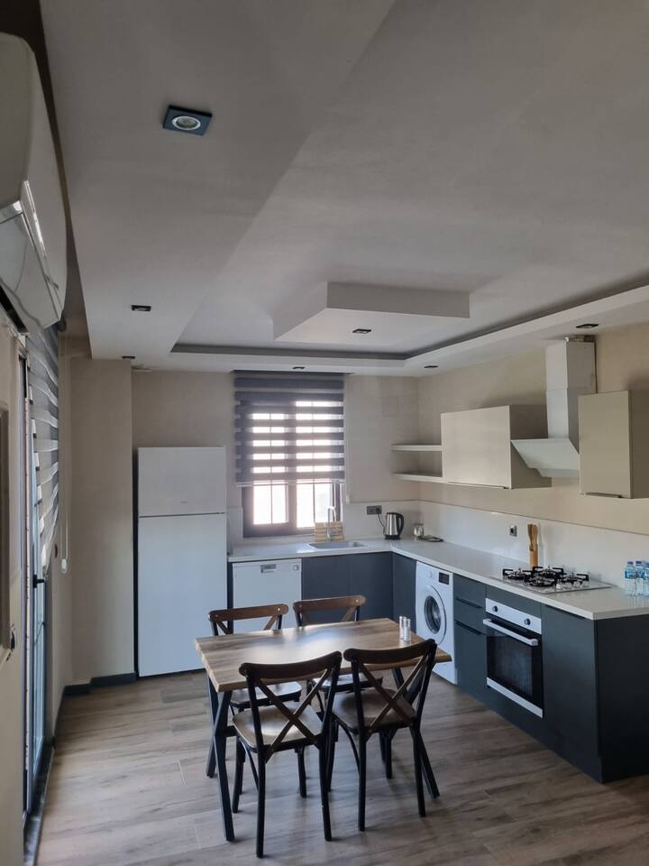 Ali̇s Home
No:4 (3 Kişiliktir) - Pamukkale