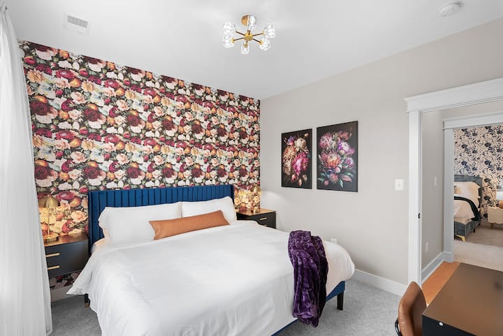 Luxury 7br Duplex For 18 | 2 Kitchens | Near Dc - Alexandria, VA