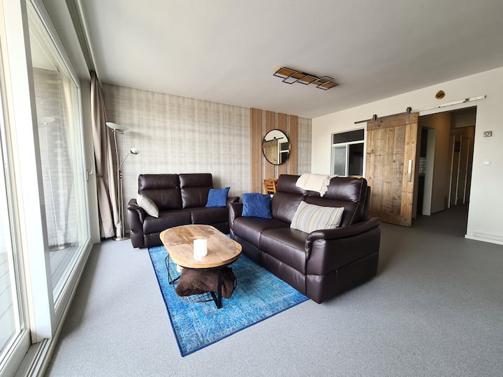 Appartement Met Zon En Ruimte In Oostduinkerke - De Panne