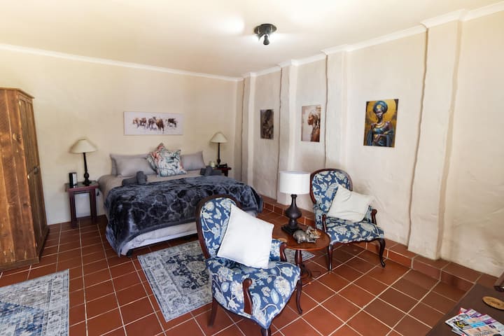 Cosimas Cottage: Charming Garden Stay - Villiersdorp