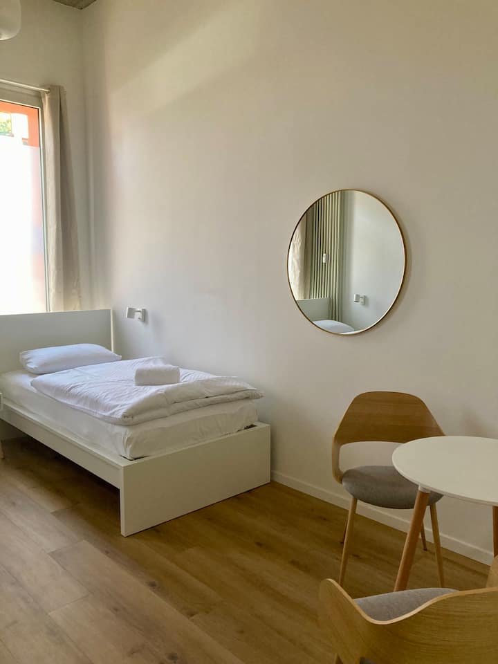 Twin Bed Room @ Minimal Hostel Kreuzberg - Berlin