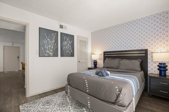 Modern & Central ~ Close To Downtown Ut/moody - Austin, TX