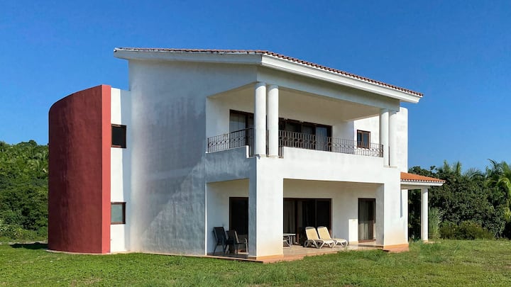 Casa #4: Luxury Family Villa With Shared Pool - Playa Platanitos