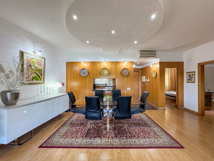 Apartment At Lagos Marina Park With Pool - Lagos